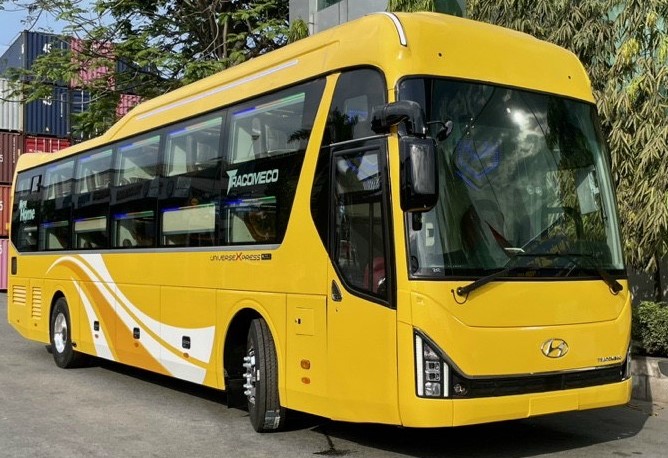 Xe khách giường nằm Tracomeco Universe Limousine UG34H